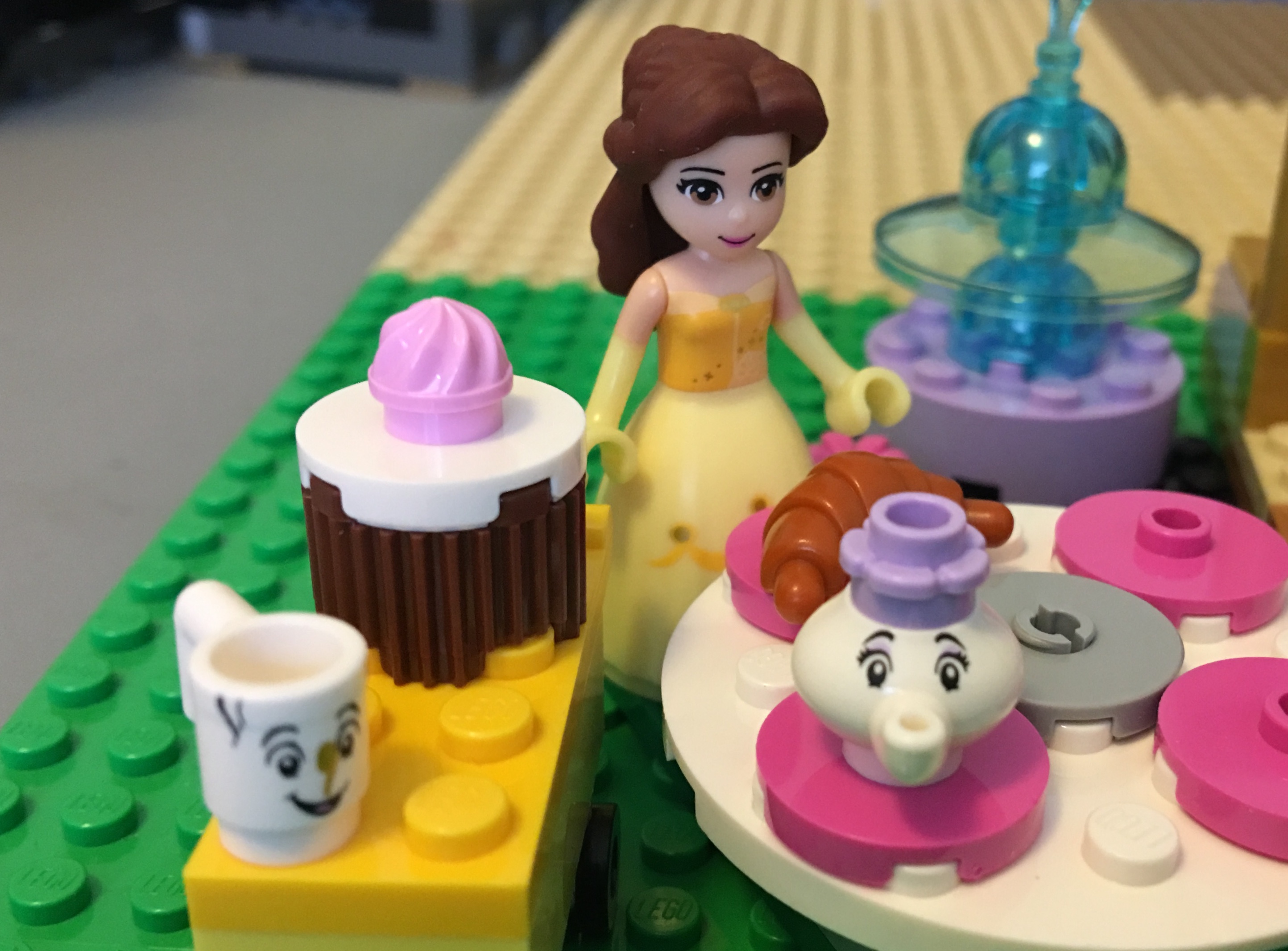 LEGO 10762 Belle's Story Time - Brick Land