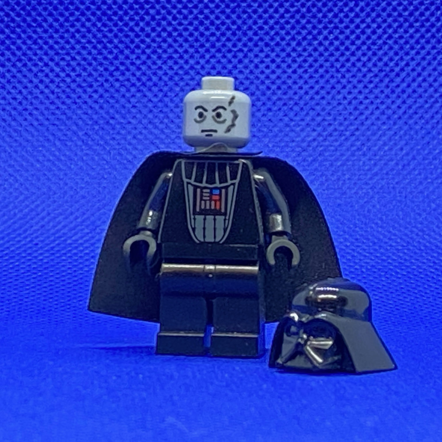 LEGO Darth Vader Minifigure (20th Anniversary Torso) - Brick Land