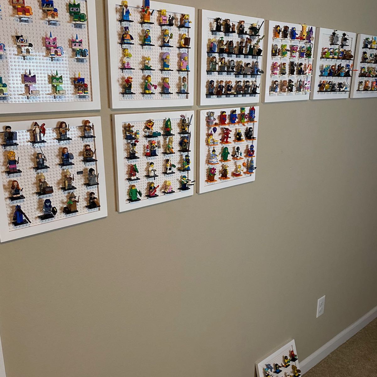 Easy and Affordable LEGO Minifigure Frame - Brick Land