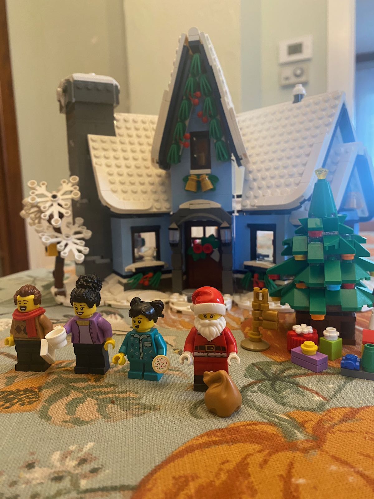 Lego 10293 Santa's Visit - Brick Land