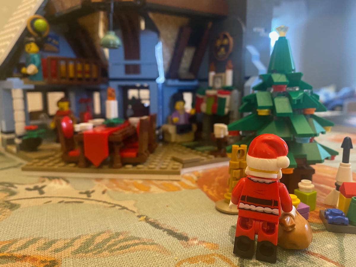 Lego 10293 Santa's Visit - Brick Land